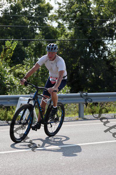 Riverbluff Triathlon - Bike 0920-0930 - StreetSafariPhoto