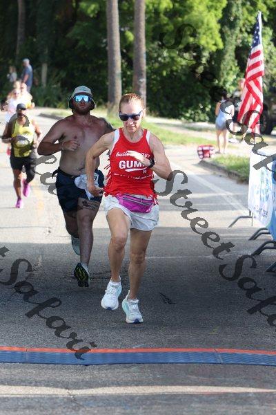 Graffiti Bridge Run 5K - Finish 0800-0810 - StreetSafariPhoto