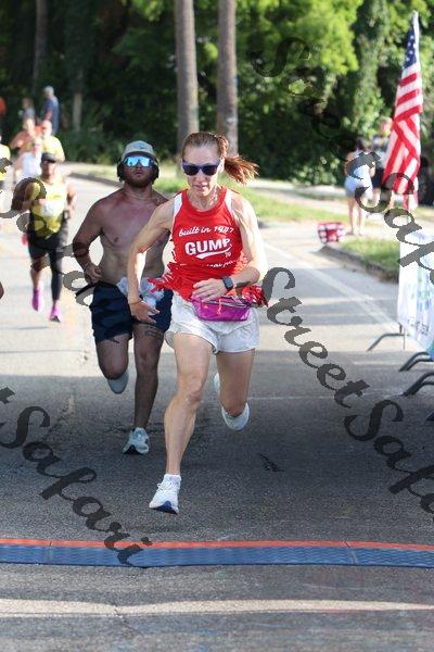 Graffiti Bridge Run 5K - Finish 0800-0810 - StreetSafariPhoto