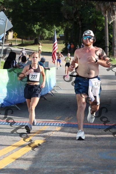 Graffiti Bridge Run 5K - Finish 0800-0810 - StreetSafariPhoto
