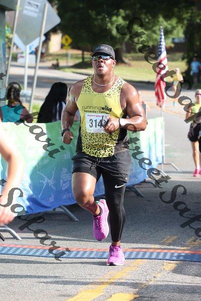 Graffiti Bridge Run 5K - Finish 0800-0810 - StreetSafariPhoto