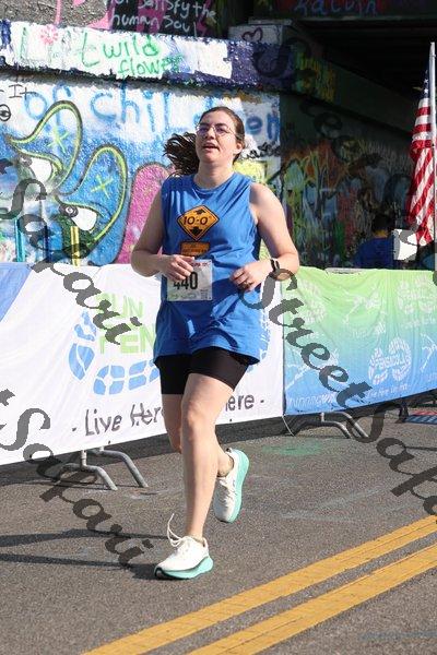 Graffiti Bridge Run 5K - Finish 0810-0820 - StreetSafariPhoto